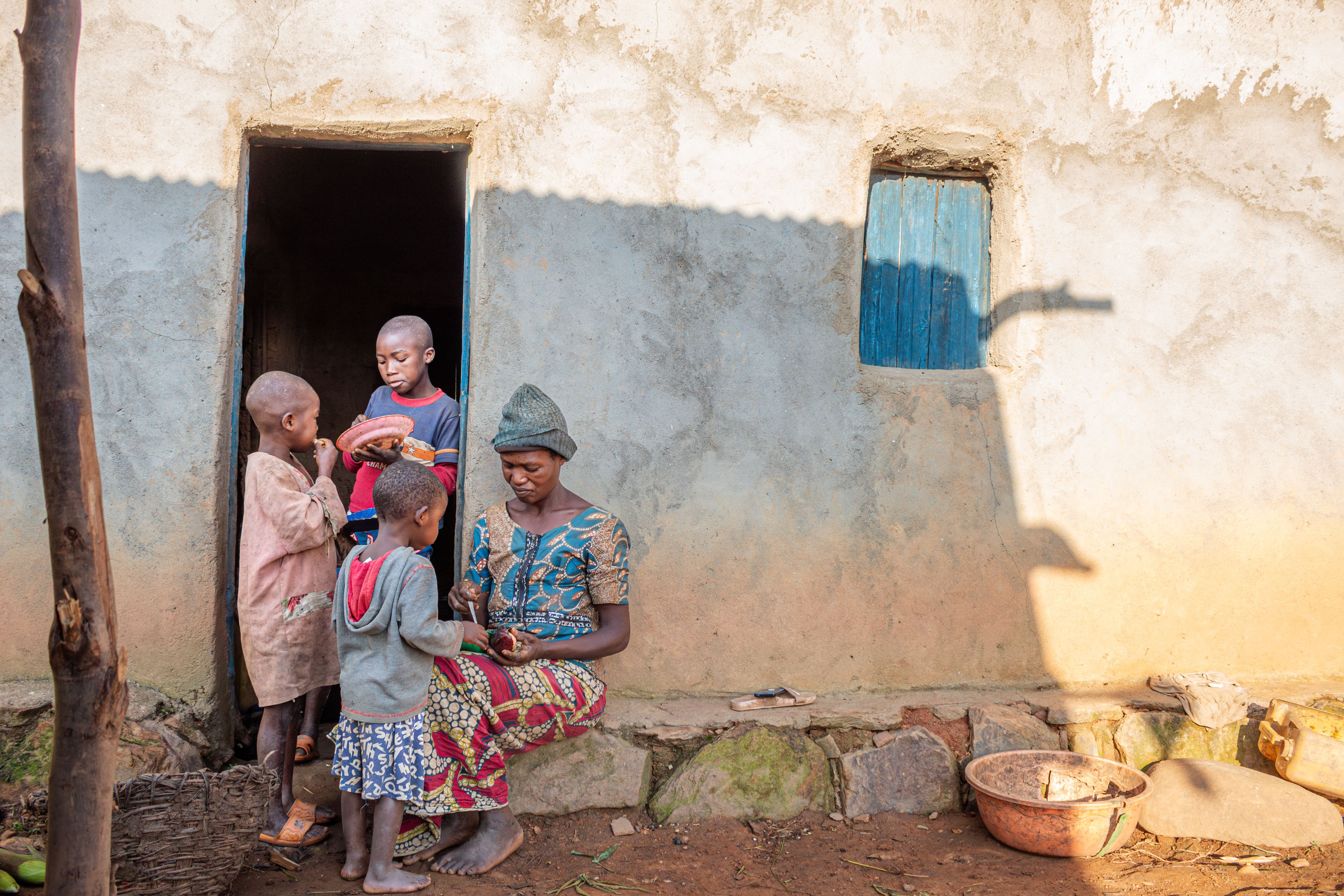 How a farming couple in Rwanda Nyamagabe is adapting to changing ...